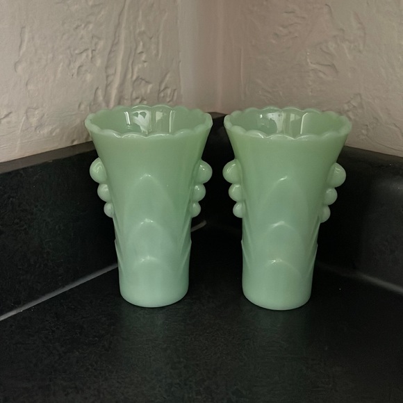 Jadeite Fire King | Accents | Vintage Jadeite Fire King Art Deco Vases ...